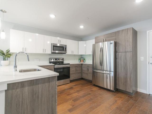 The Flats on Pechin Studio Apartment for Rent at 3857 Pechin St, Philadelphia, PA 19128 Manayunk