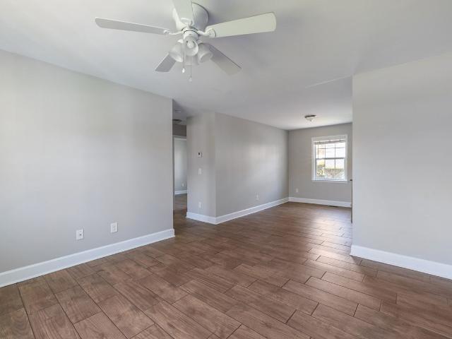 The Flats of Donelson 2 Bedroom Apartment for Rent at 110 Hickory Hill Ct, Nashville, TN 37214