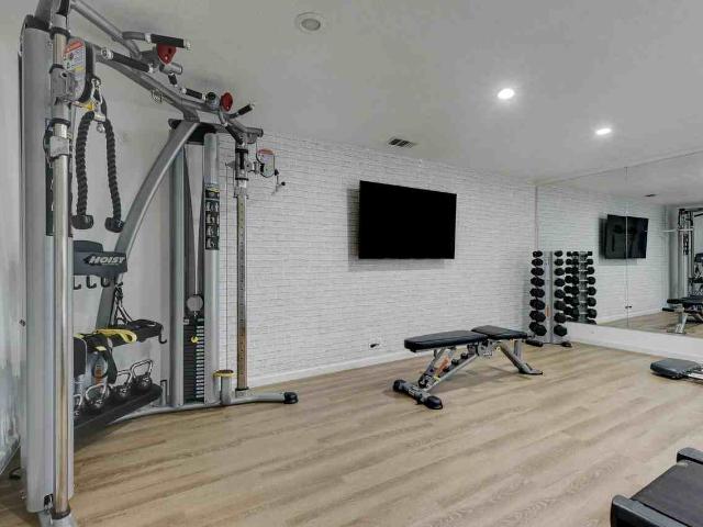 The Fredd 3 Bedroom Apartment for Rent at 9109 Dartbrook Dr, San Antonio, TX 78240