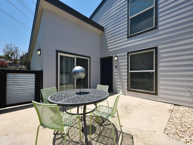 The Fredd 1 Bedroom Apartment for Rent at 9109 Dartbrook Dr, San Antonio, TX 78240