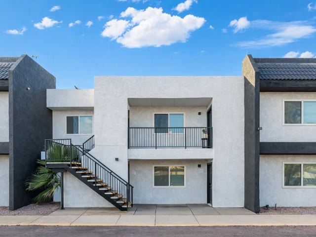 The Fringe On 32nd 1 Bedroom Apartment for Rent at 1822 N 32nd St, Phoenix, AZ 85008