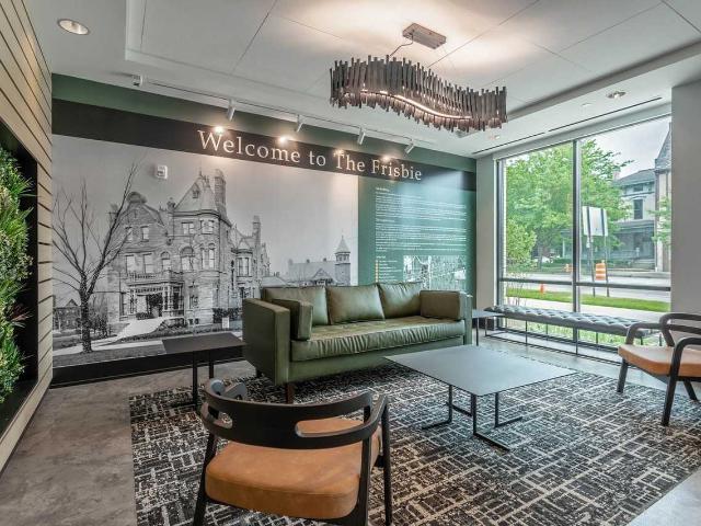The Frisbie 2 Bedroom Apartment for Rent at 750 E Broad St, Columbus, OH 43205 King Lincoln Bronzeville