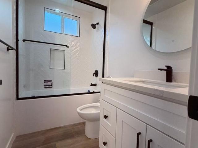 The Fullerton 2 Bedroom Apartment for Rent at 24810 Newhall Ave, Newhall, CA 91321