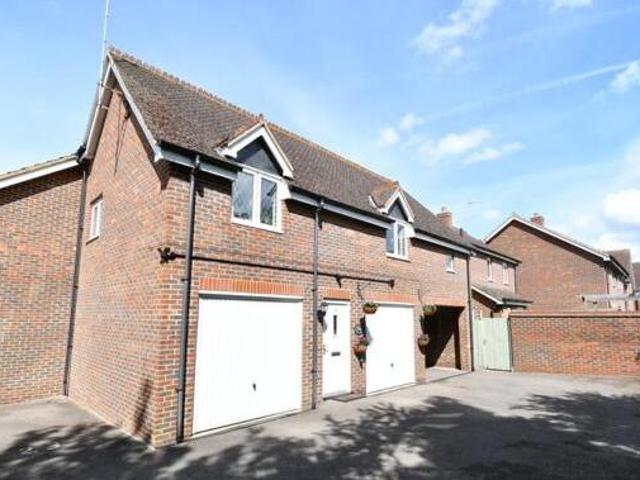 The Furlong, Oakley, 2 Bedroom Coach
