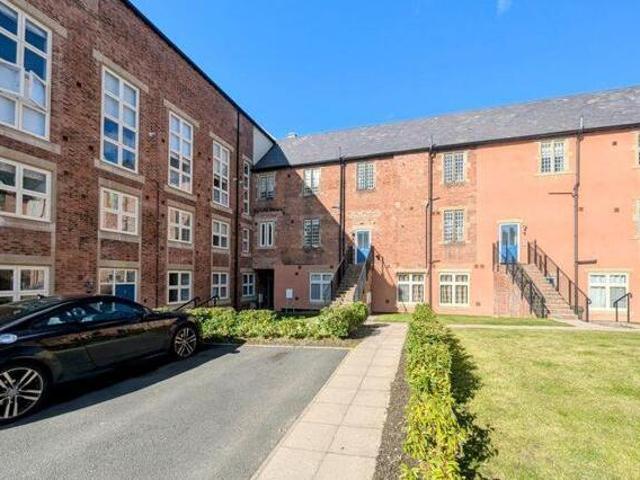 The Furlongs, Bicton Heath, 2 Bedroom Flat