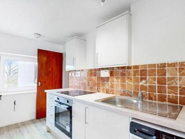 The Furlongs, Hamilton, 1 Bedroom Flat