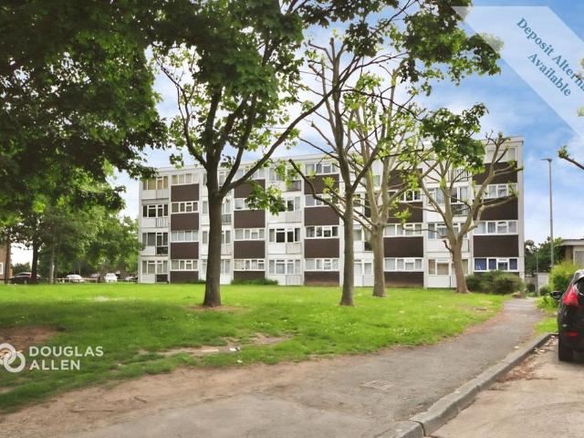 The Knares Basildon SS16 1 bed flat to rent £1,000 pcm £231 pw