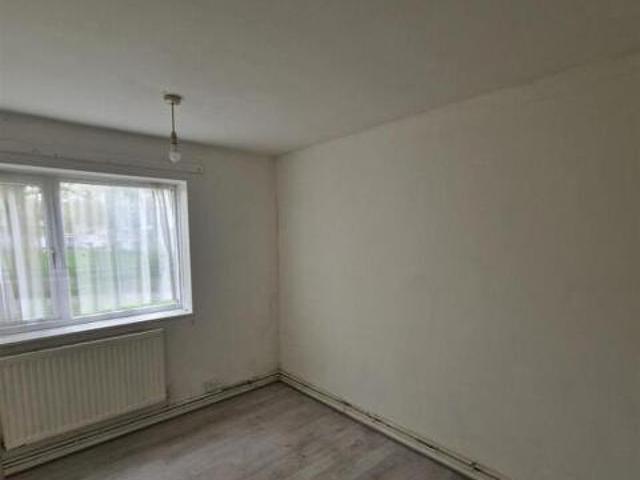 The Knares, Lee Chapel South, Studio Apartment For