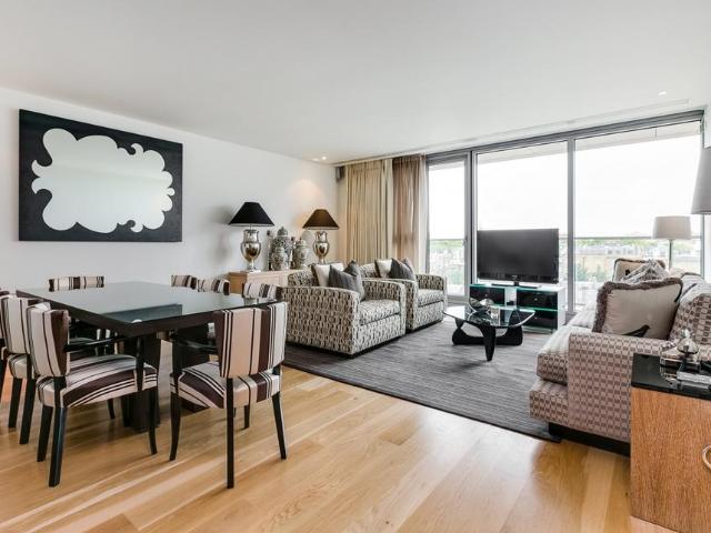 The Knightsbridge SW7 3 bed apartment to rent £23,833 pcm £5,500 pw