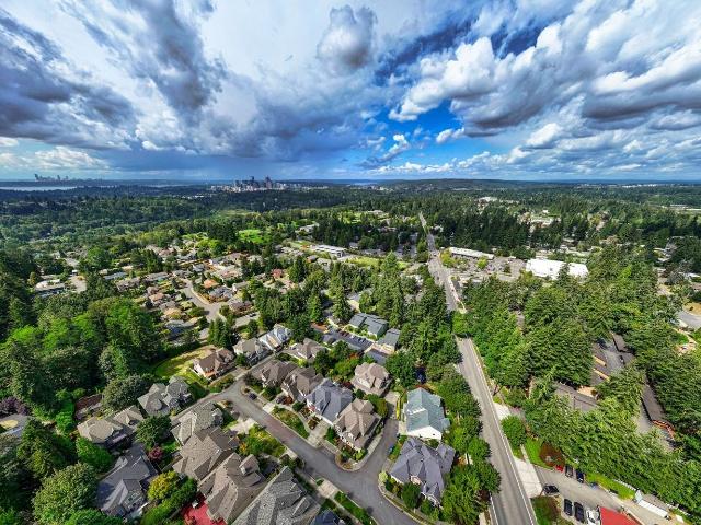 The Kamber Ridge Apartments 1 Bedroom Apartment for Rent at 14260 Se 18th St, Bellevue, WA 98007 Southeast Bellevue