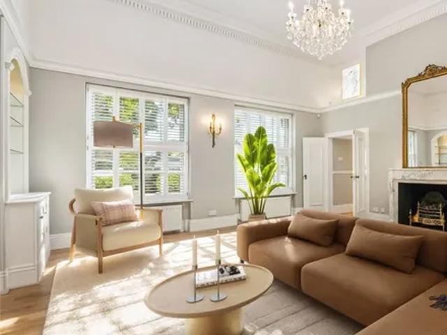 The Keir, 24 West Side Common, London, SW19 4UF, United Kingdom | 3 bed townhouse for rent #167692358 | Rentberry