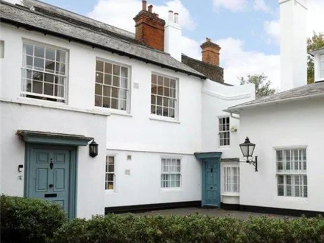The Keir, 24 West Side Common, London, SW19 4UF, United Kingdom | 3 bed house for rent #167774643 | Rentberry