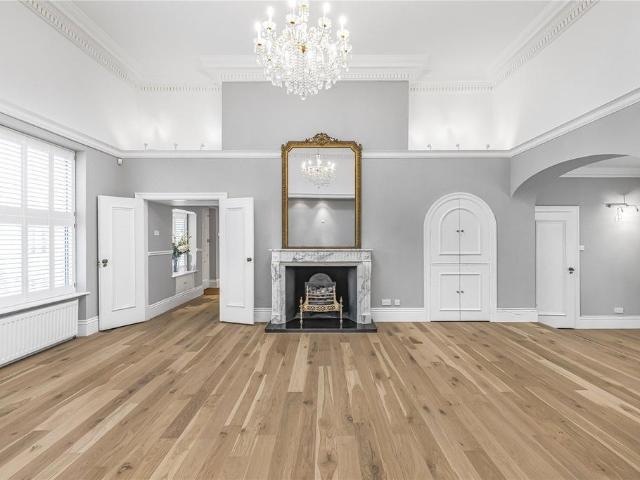 The Keir, Wimbledon, London, SW19 3 bed terraced house to rent £6,900 pcm £1,592 pw