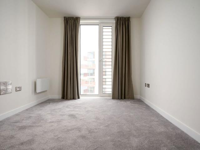 The Kell, Gillingham ME4, 2 bed flat to rent, £1,470 pcm | PrimeLocation