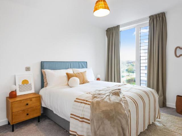 The Kell, Gillingham Gate Road. 2 bed flat to rent £1,560 pcm £360 pw
