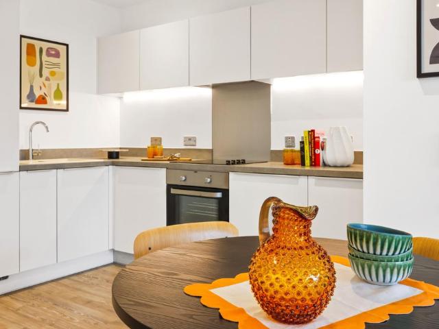 The Kell, Gillingham Gate Road. 2 bed flat to rent £1,675 pcm £387 pw