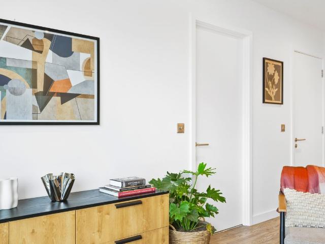 The Kell, Gillingham Gate Road, Gillingham ME4, 2 bed flat to rent, £1,540 pcm | PrimeLocation