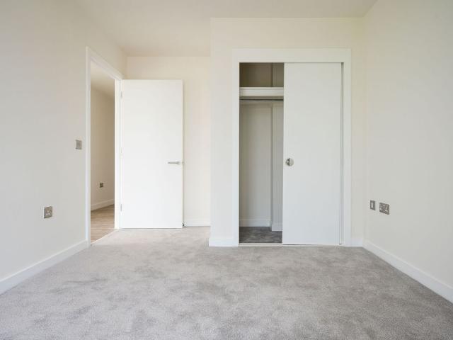The Kell, Gillingham Gate Road, Gillingham ME4, 3 bed flat to rent, £1,735 pcm | PrimeLocation