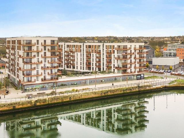 The Kell, Gillingham Gate Road, Gillingham ME4, 3 bed flat to rent, £1,925 pcm | PrimeLocation