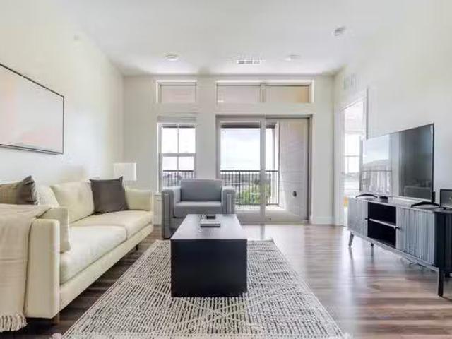 The Kelsey, 1501 West Howard Lane, Scofield Farms 2 Bedroom.