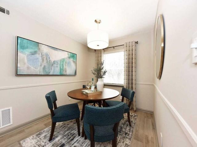 The Kensington of Louisville 2 Bedroom Apartment for Rent at 6100 Ledgewood Pkwy, Louisville, KY 40214