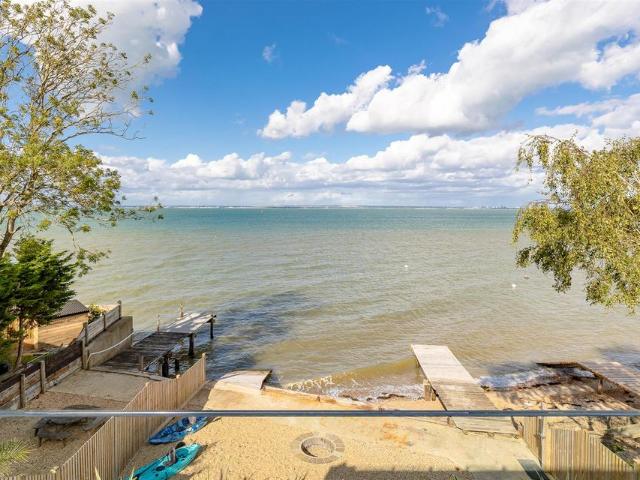 THE HOUSE ON THE BEACH, Woodside. 4 bed detached house to rent £3,500 pcm £808 pw