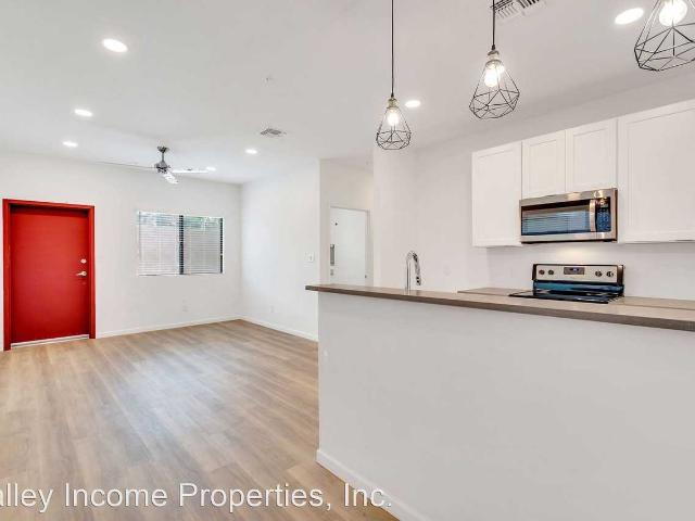 The Howe 3 Bedroom Apartment for Rent at 2185 E Howe Ave, Tempe, AZ 85281