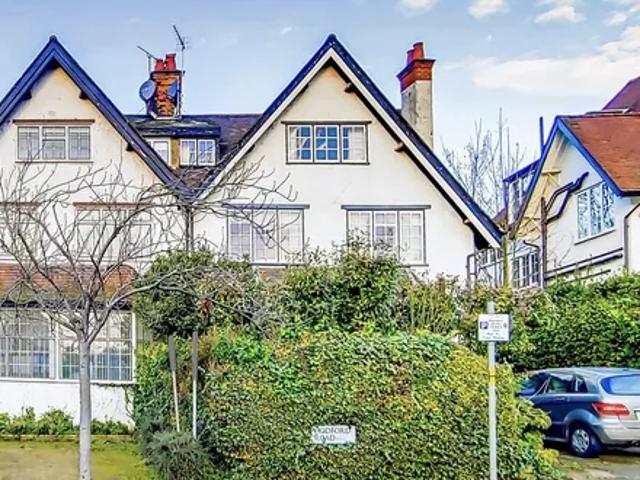 The Hodford Road Surgery, 73 Hodford Road, Childs Hill, London, NW11 8NH, United Kingdom | 5 bed duplex for rent #139404078 | Rentberry