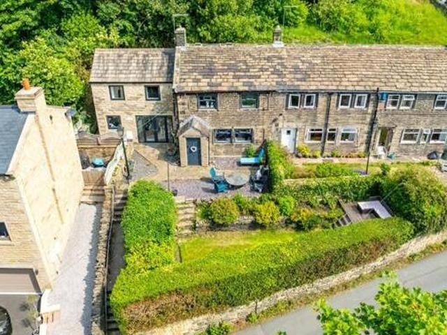 The Hollow, Meltham, 2 Bedroom End
