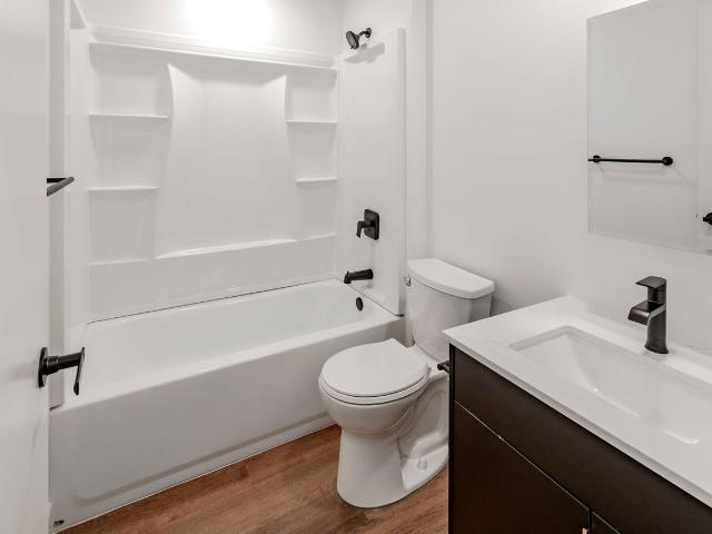 The Hollander Row Homes 2 Bedroom Home for Rent at 636 22nd Ave Ne, Minneapolis, MN 55418 Holland