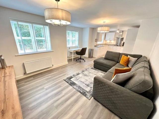 The Hollies, Second Avenue, Coventry, CV3, Property for rent