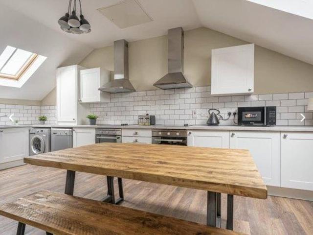 The Hosiery Factory 9 bed house share to rent £4,167 pcm £962 pw