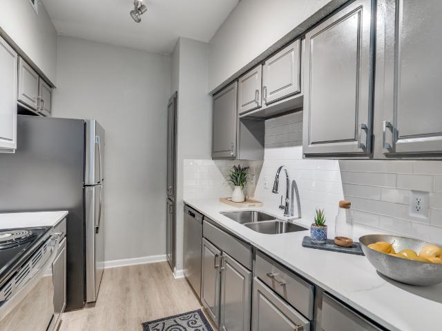The Hathaway At Willow Bend 1 Bedroom Apartment for Rent at 2525 Preston Rd, Plano, TX 75093 Willow Bend