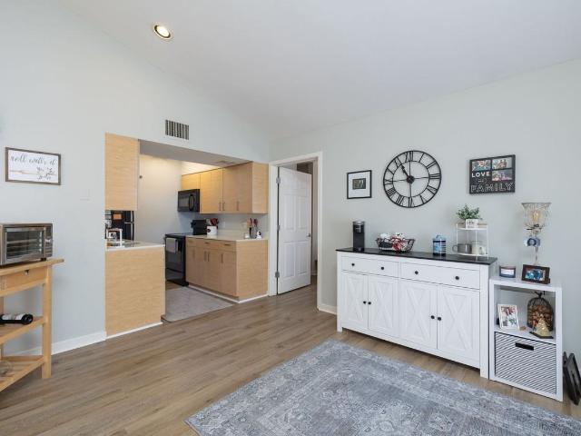 The Haven at Craigshire 2 Bedroom Apartment for Rent at 1855 Craigshire Dr, Saint Louis, MO 63146