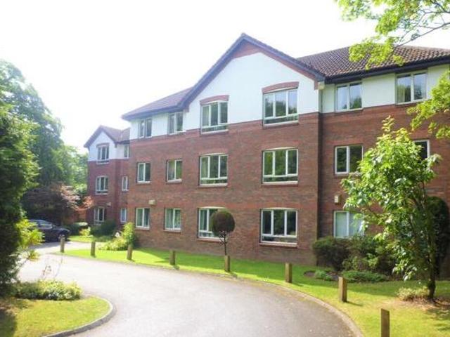 The Hawthorns, Stretford, 1 Bedroom Flat