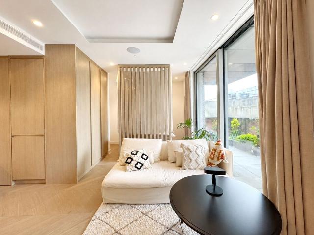 The Haydon, 16 Minories, EC3N 1BL