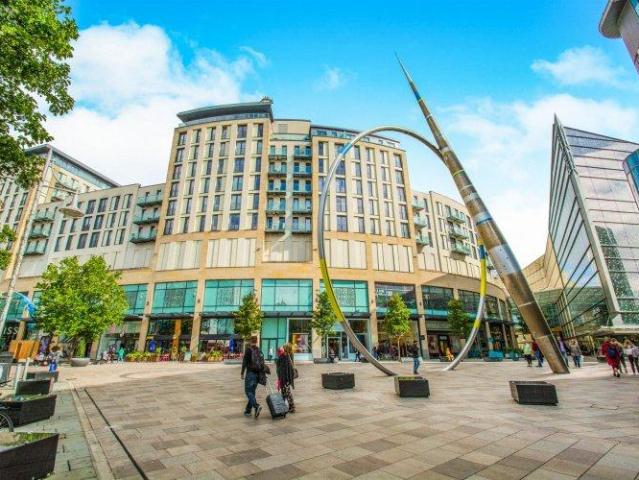 The Hayes, Cardiff City Center. 2 bed flat to rent £1,450 pcm £335 pw