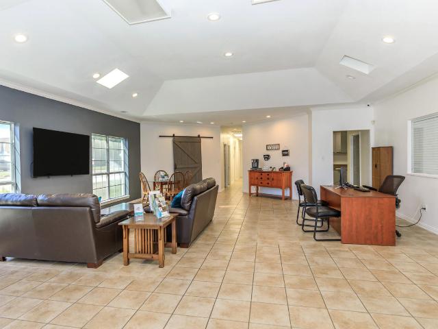 The Hayes Apartments 1 Bedroom Apartment for Rent at 4151 Sw Loop 820, Fort Worth, TX 76132