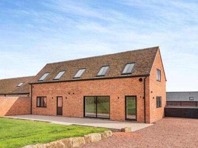 The Hayloft, Acton Lea, 3 Bedroom Barn
