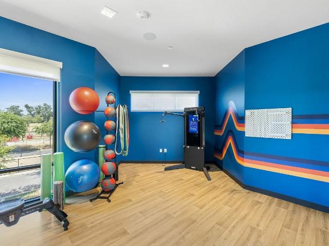 The Hayley 2 Bedroom Apartment for Rent at 775 N 6th St, Sacramento, CA 95811 Southern Pacific Richards
