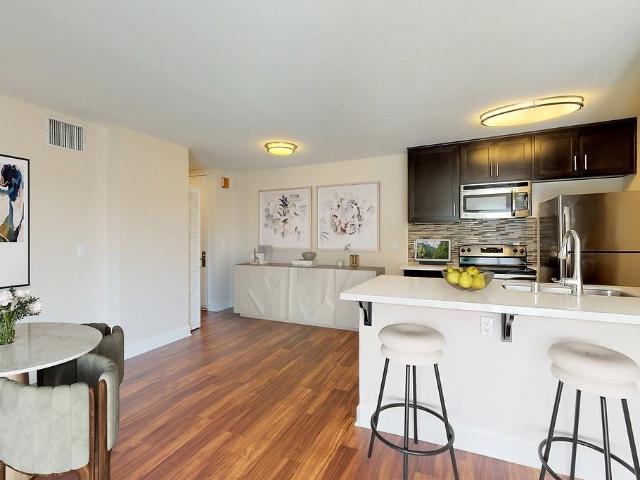 The Hallie 1 Bedroom Apartment for Rent at 280 E Del Mar Blvd, Pasadena, CA 91101 Downtown Pasadena