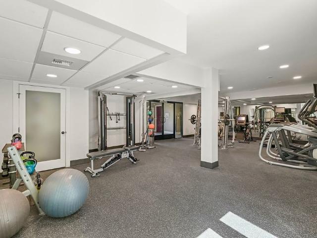 The Hallie 2 Bedroom Apartment for Rent at 280 E Del Mar Blvd, Pasadena, CA 91101 Downtown Pasadena
