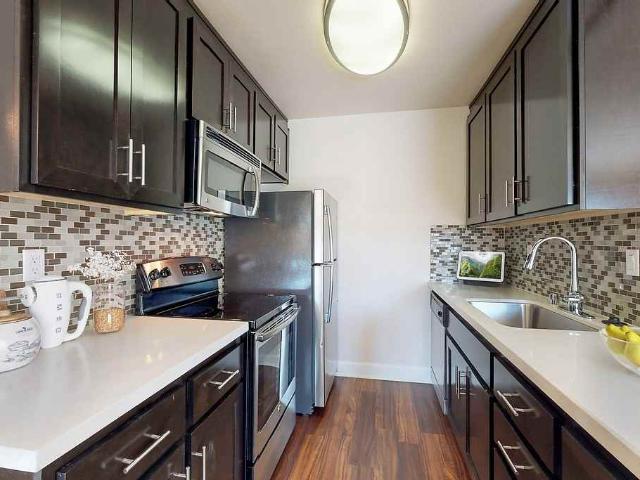 The Hallie 2 Bedroom Apartment for Rent at 280 E Del Mar Blvd, Pasadena, CA 91101 Downtown Pasadena