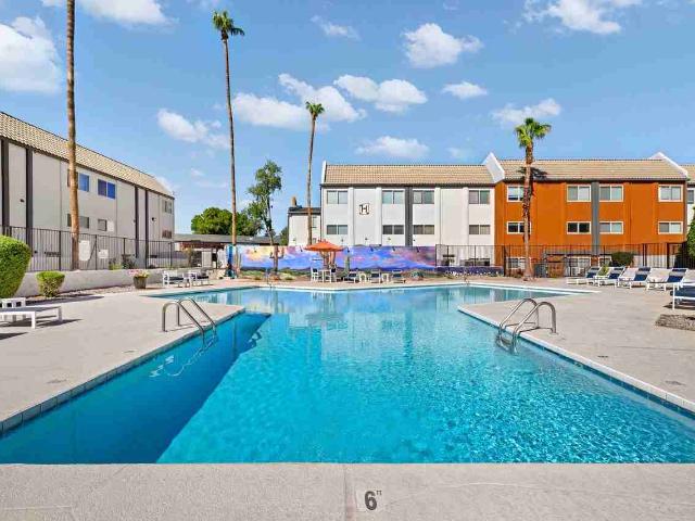 The Halston Apartments 1 Bedroom Apartment for Rent at 1330 W Broadway Rd, Tempe, AZ 85282