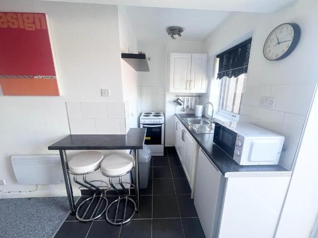 The Hamilton, Nottingham NG7, 1 bed flat to rent, £800 pcm | PrimeLocation