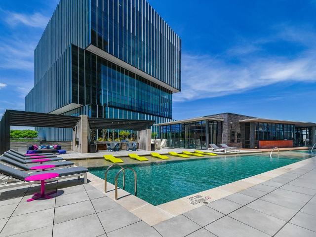 The Hamilton Studio Apartment for Rent at 2525 Elm St, Dallas, TX 75226