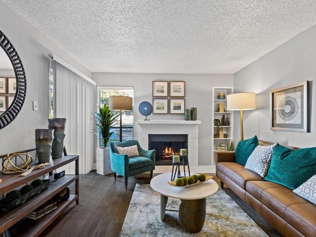The Hampton on Jupiter 1 Bedroom Apartment for Rent at 12800 Jupiter Rd, Dallas, TX 75238