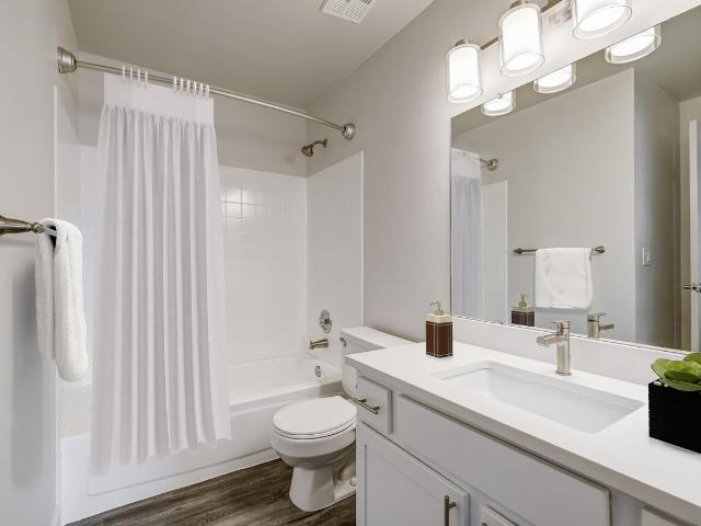 The Hamptons 1 Bedroom Apartment for Rent at 8507 W Hampden Ave, Lakewood, CO 80227