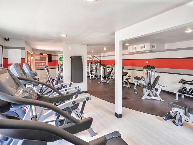 The Hamptons 2 Bedroom Apartment for Rent at 18175 Midway Rd, Dallas, TX 75287