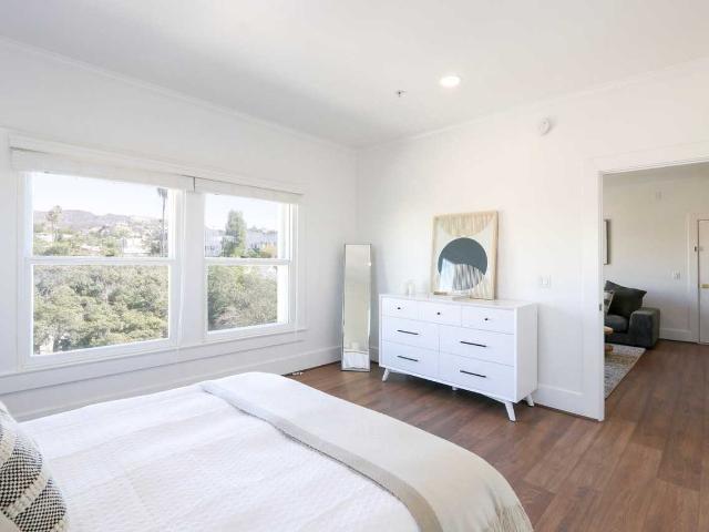 The Harlan Residences 1 Bedroom Apartment for Rent at 6533 Hollywood Blvd, Los Angeles, CA 90028 Hollywood Hills West